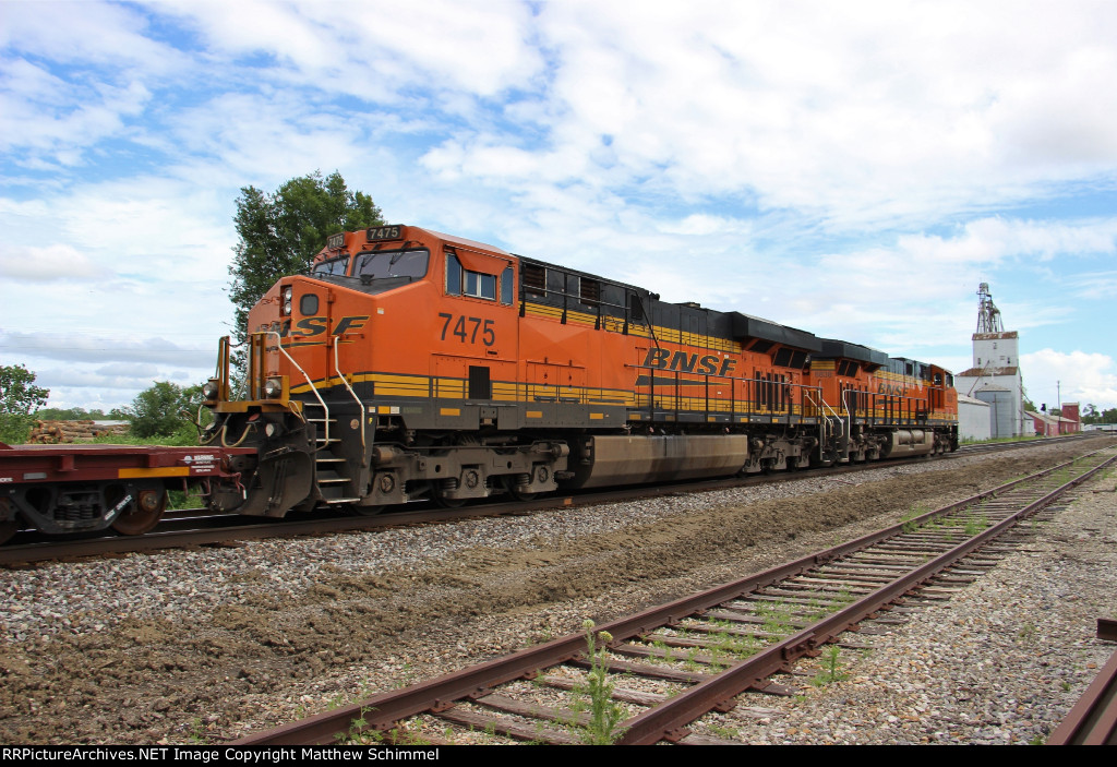 BNSF 7475